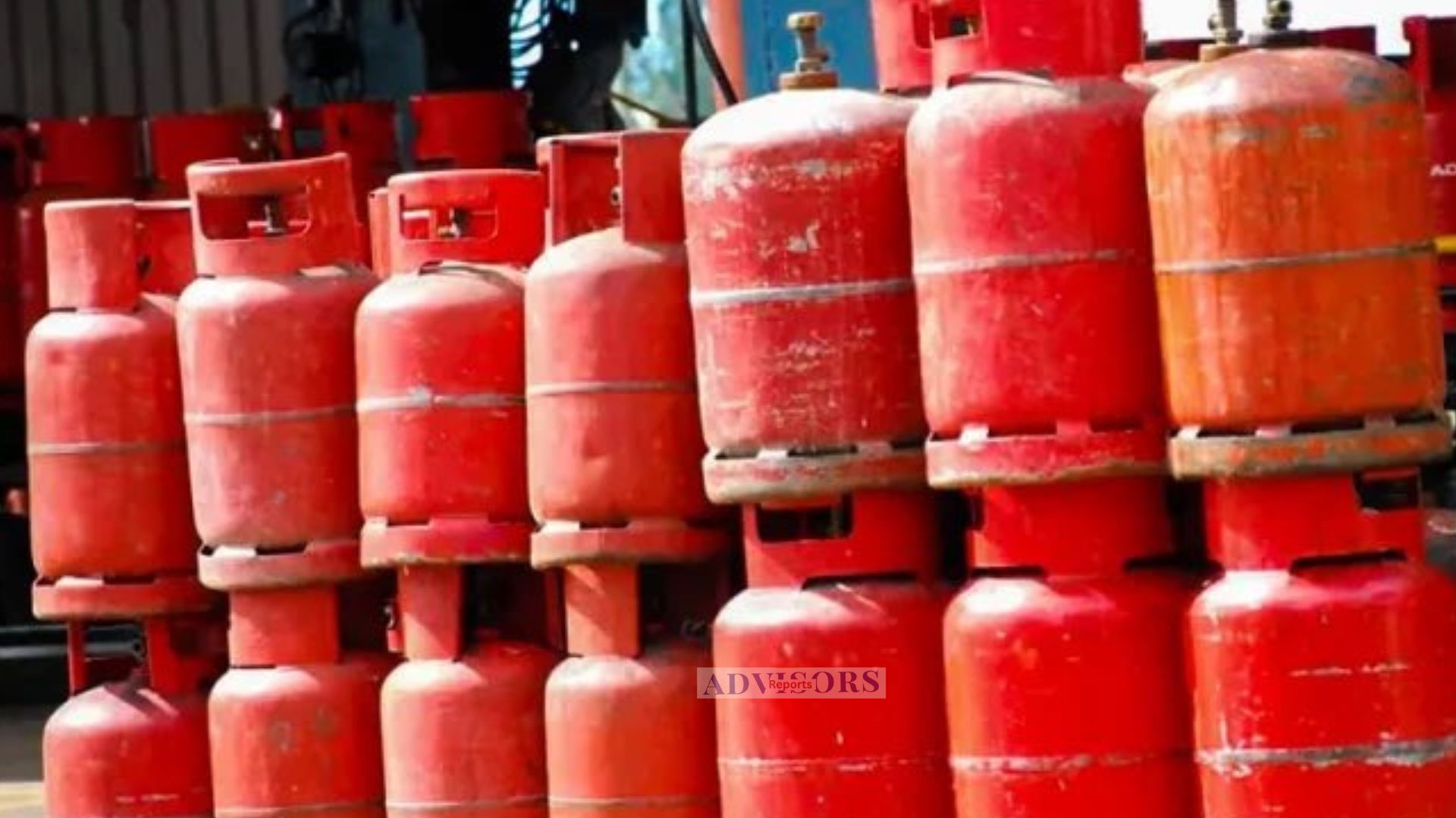 Cooking gas scarcity persists as retailers inflate prices to ₦1,800–₦ ...